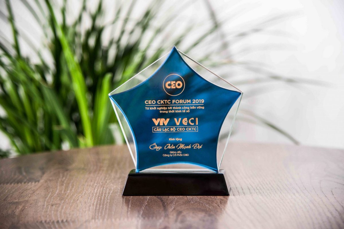 Ứng dụng, cấu tạo của pha lê - Xưởng cúp pha lê Wowgift