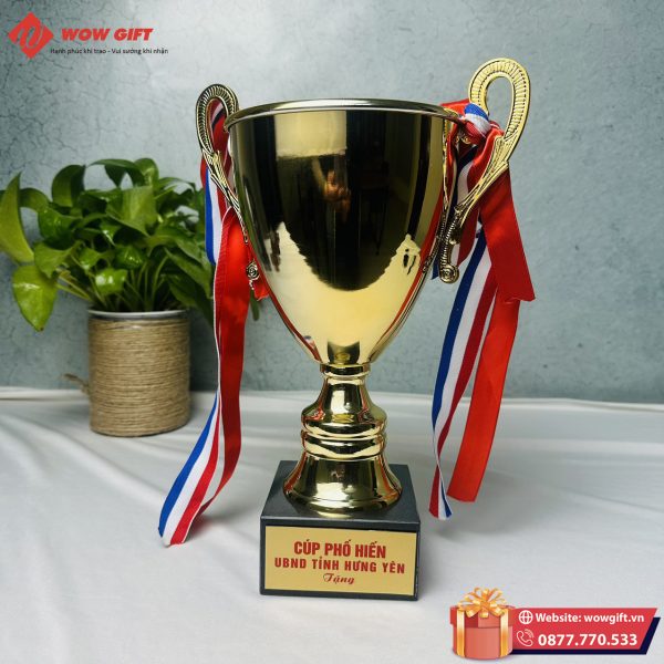 Địa chỉ Làm Cúp Theo Yêu Cầu Hà Nội Uy Tín, Đẹp nhất - Xưởng cúp pha lê ...